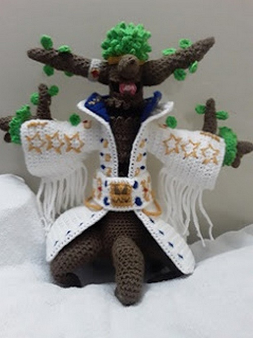 Crochet Elvis Trevenant - Yours Patterns