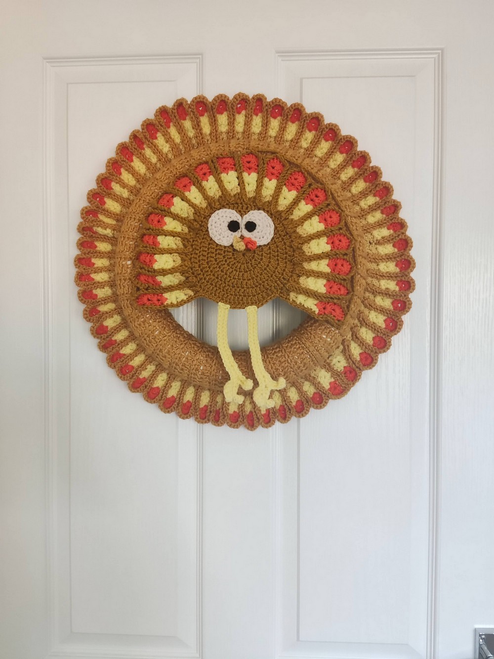 Easy Thanksgiving Crochet Wreath Pattern - Yours Patterns