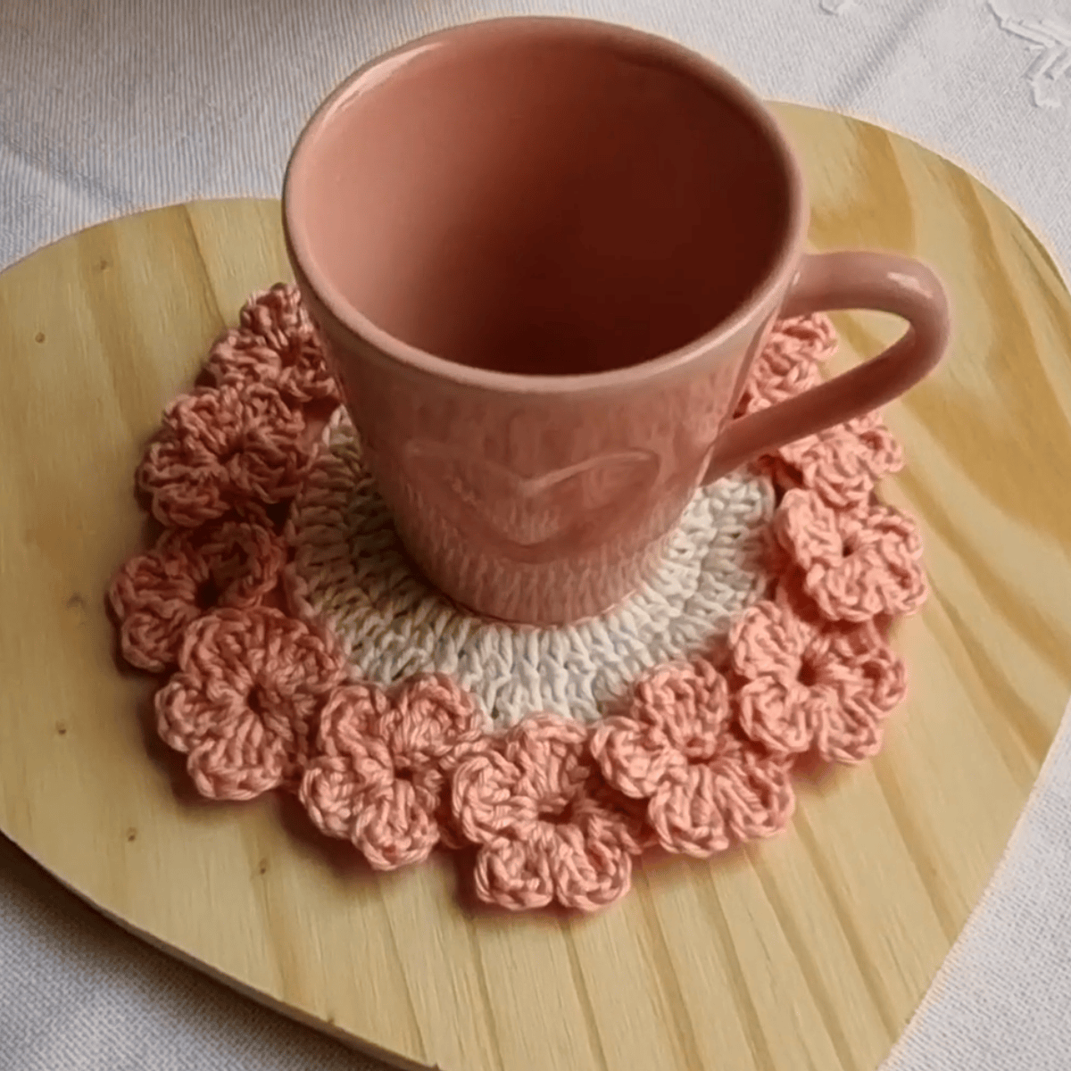 Easy & Beautiful Crochet Flower Coaster Pattern Great for Gifts or ...