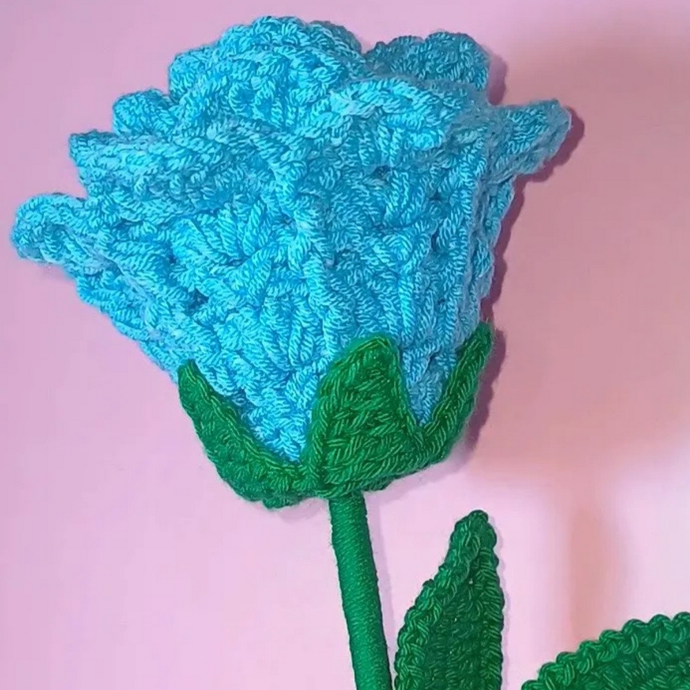 Fast & Pretty Crochet Rose Flower Pattern That Feels Real - Yours Patterns