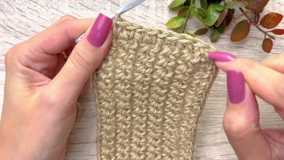 Chic and Useful Crochet Jute Thread Bag with Strong Appeal - Yours Patterns