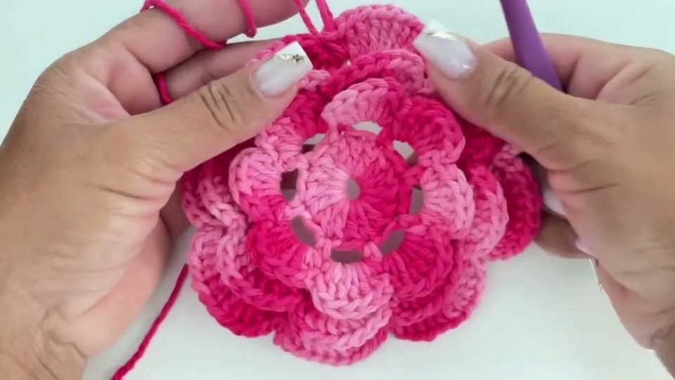 FREE Crochet Door Stopper Pattern For Decorative Accent - Yours Patterns