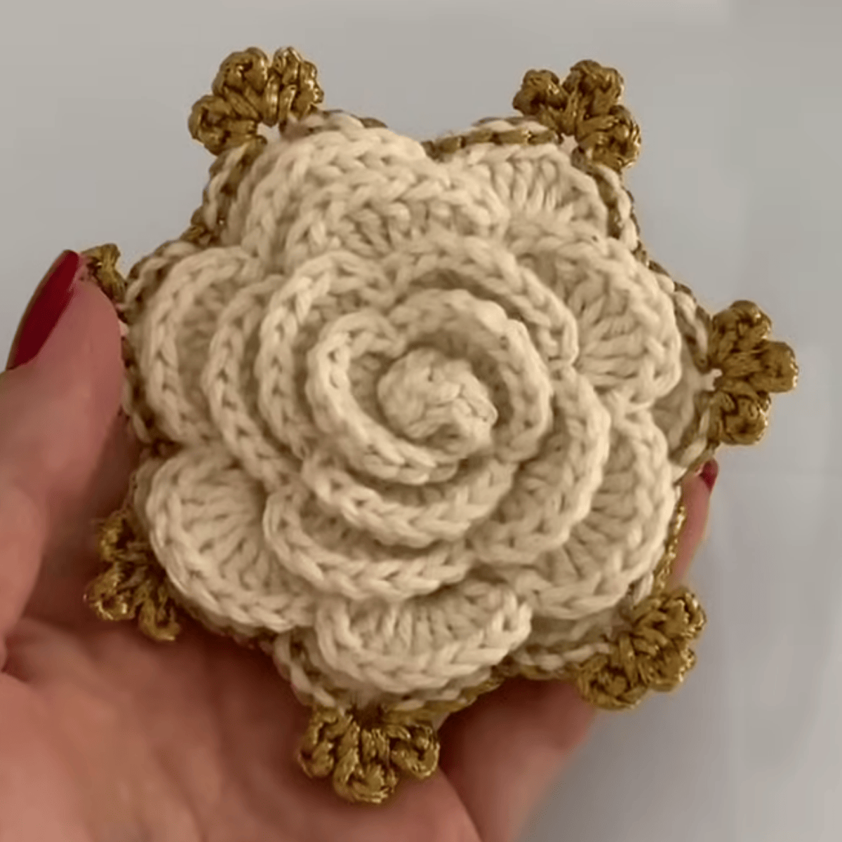 Free Crochet Napkin Holder Pattern You'll Love - Yours Patterns