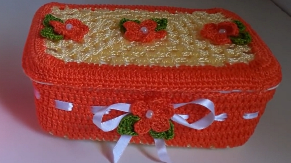 Neat and Lovely Crochet Jewelry Box Pattern for Small Items - Yours ...