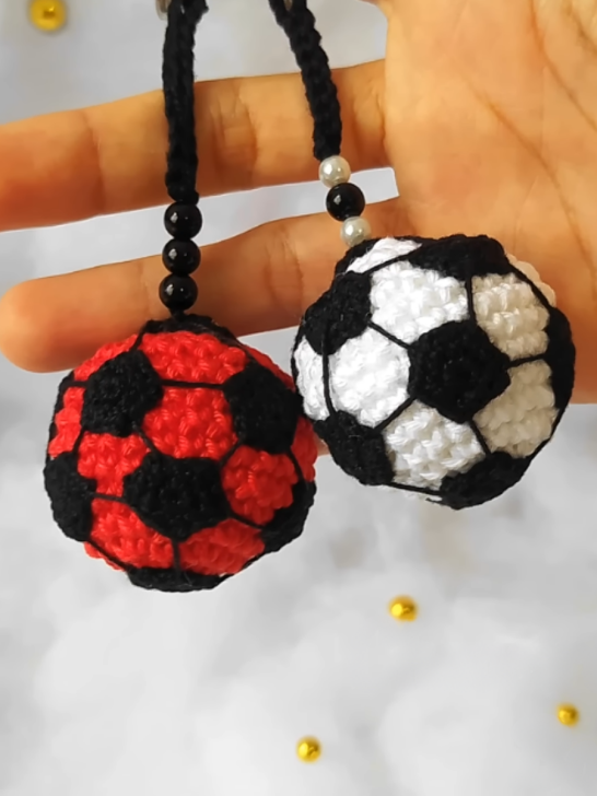 Cheerful Crochet Basketball Keychain with Easy Steps to Follow - Yours ...