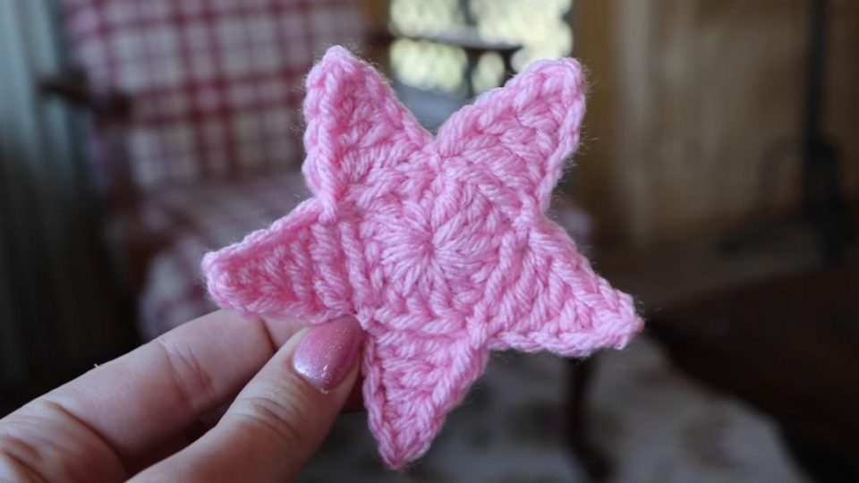 Radiant Crochet Star Pattern Adds Spark to Any Project - Yours Patterns