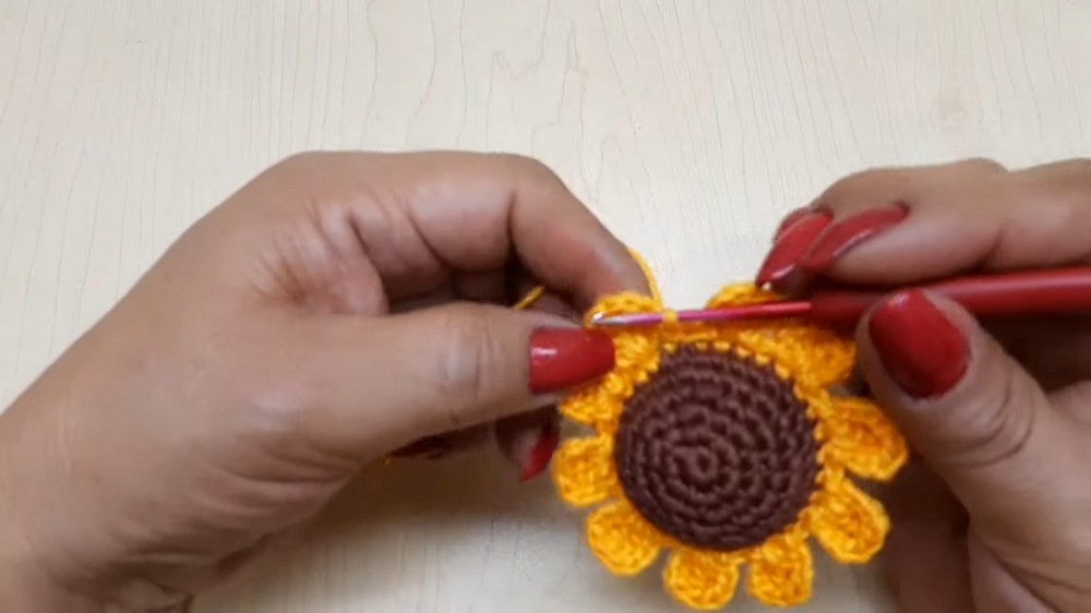 Free Crochet Sunflower Keychain Pattern with a Blooming Touch - Yours Patterns