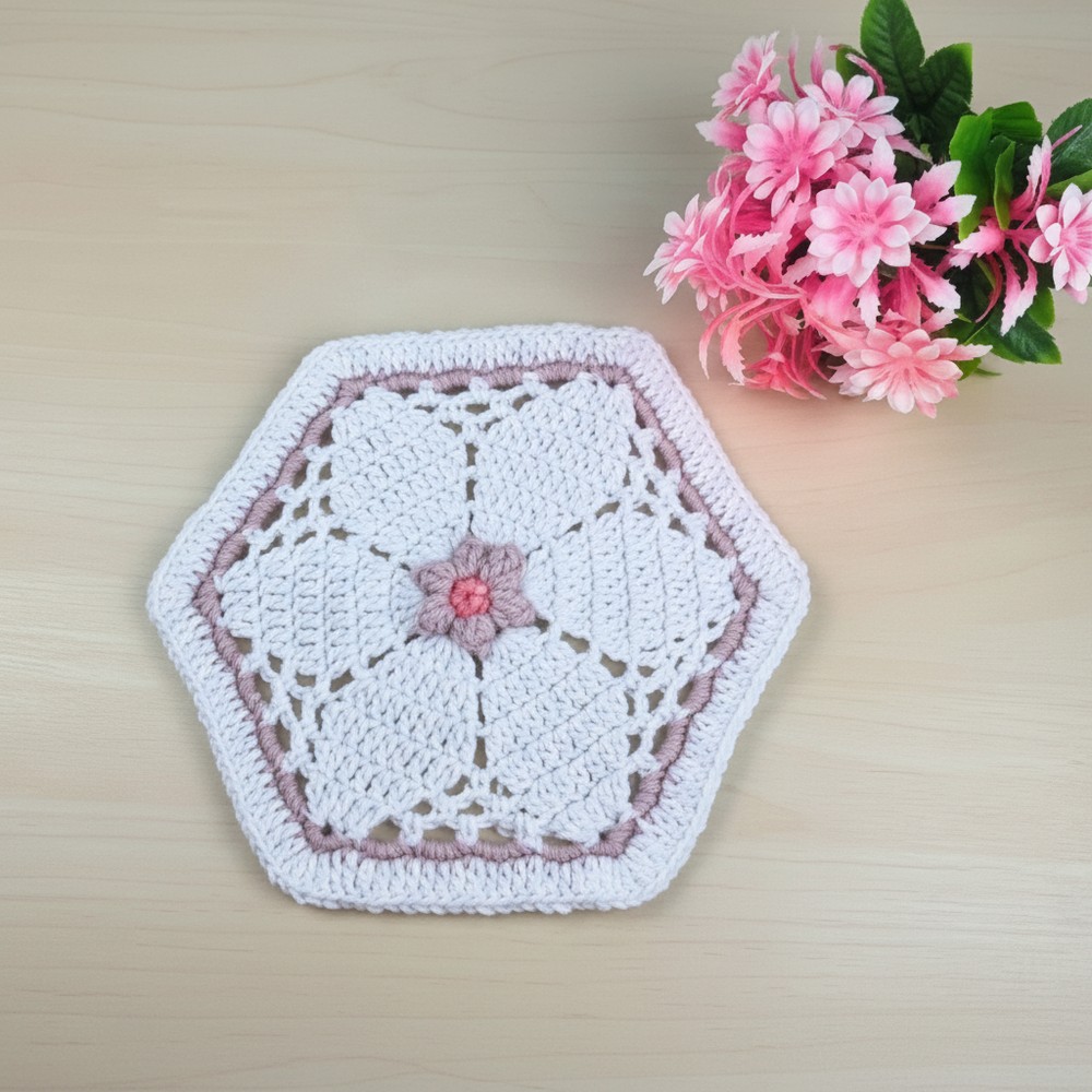 Versatile Crochet Hexagon Flower Pattern to Match Any Project - Yours ...