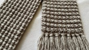 Adorable Crochet One Row Repeat Scarf Pattern to Warm Your Heart ...